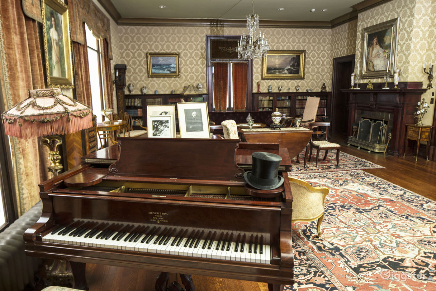 Alabaster Manor | Rent this location on Giggster