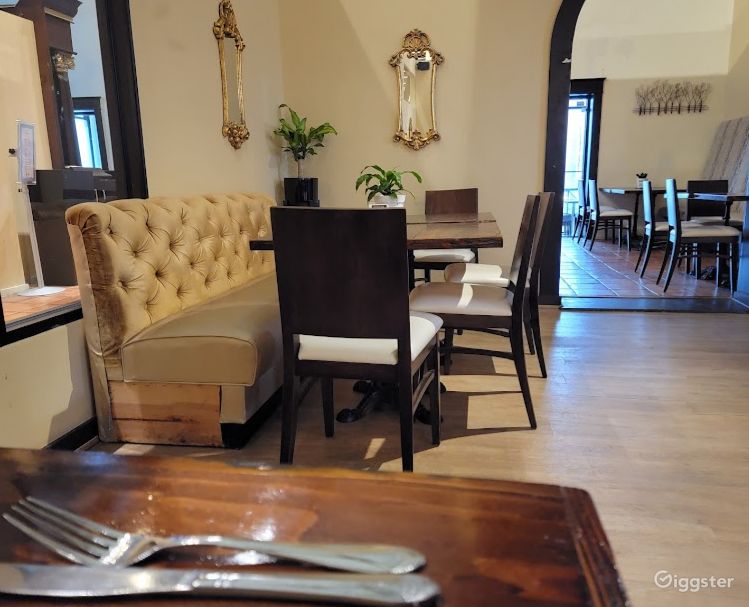 The Upstairs Room | Rent this location on Giggster