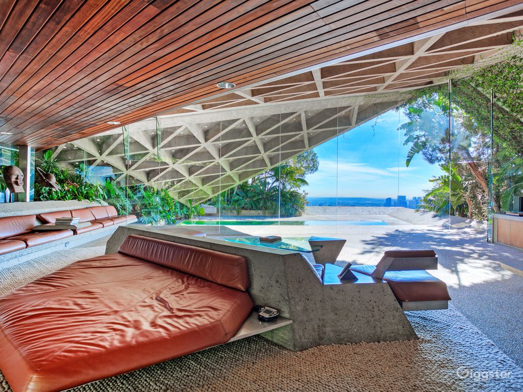 The Goldstein House | Rent this location on Giggster
