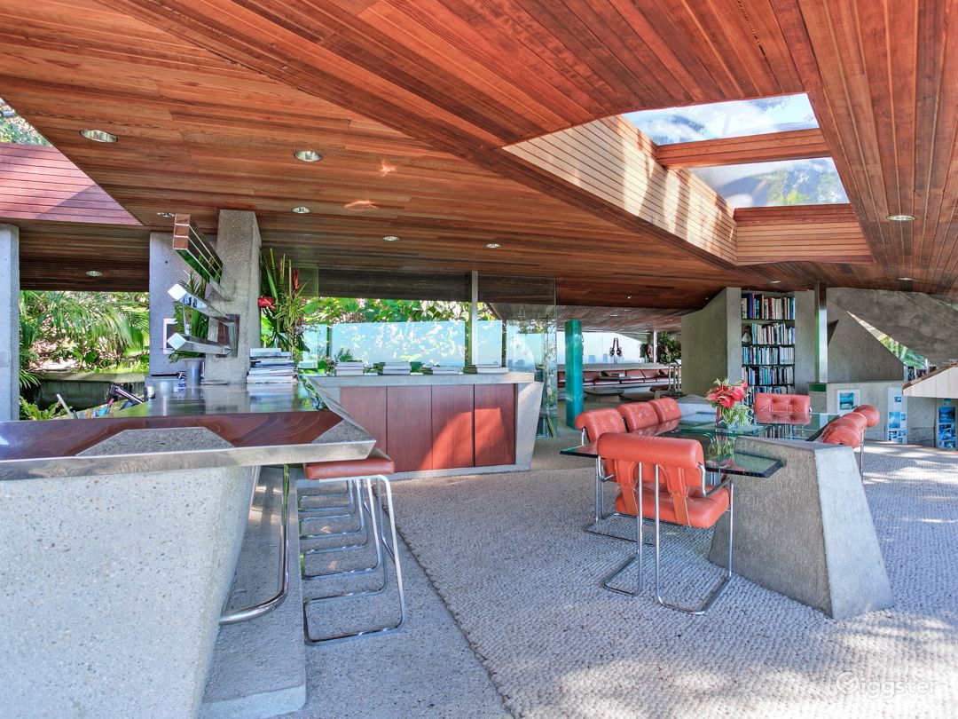 The Goldstein House | Rent this location on Giggster