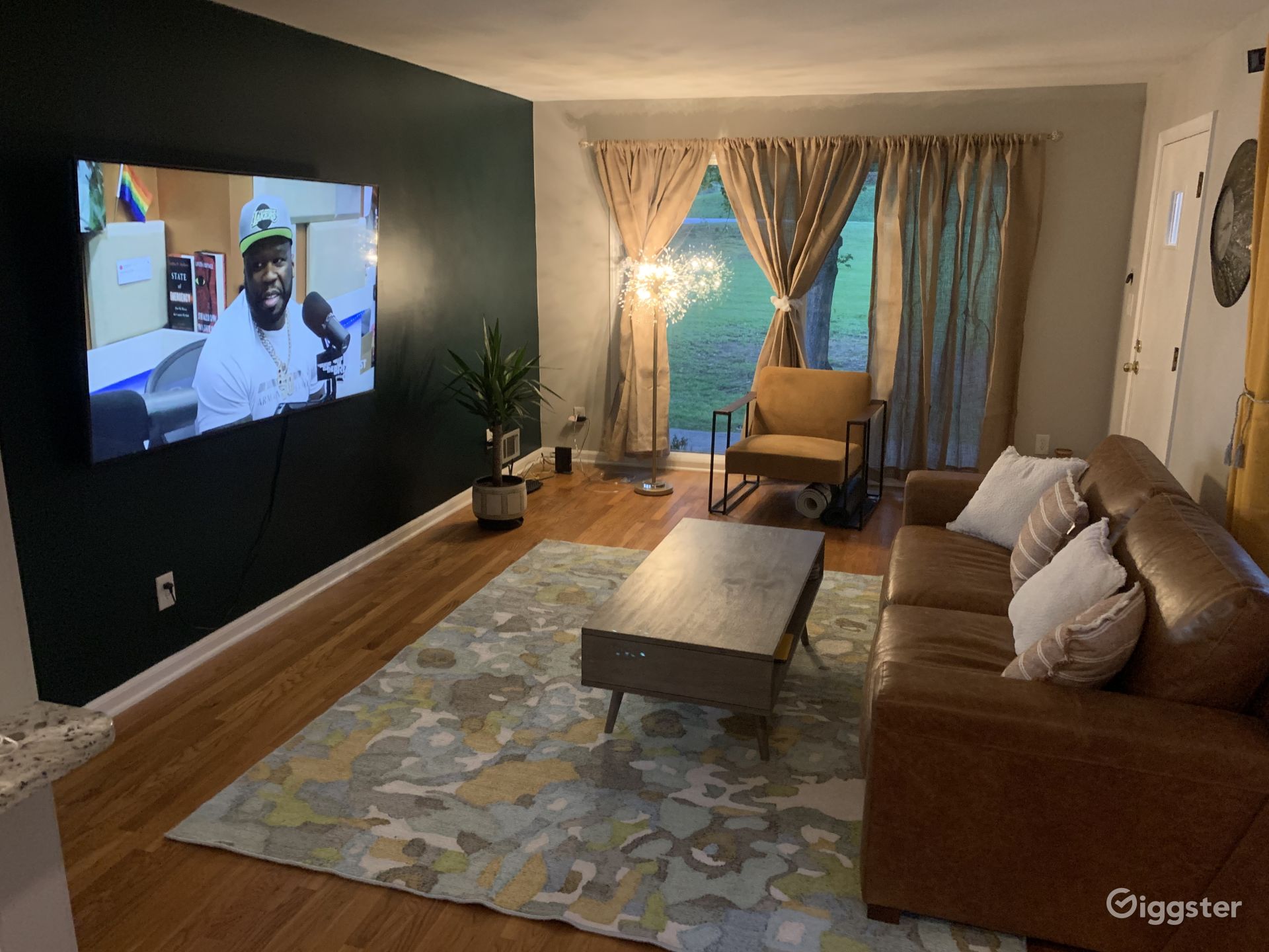 Bohemian Loft | Rent this location on Giggster