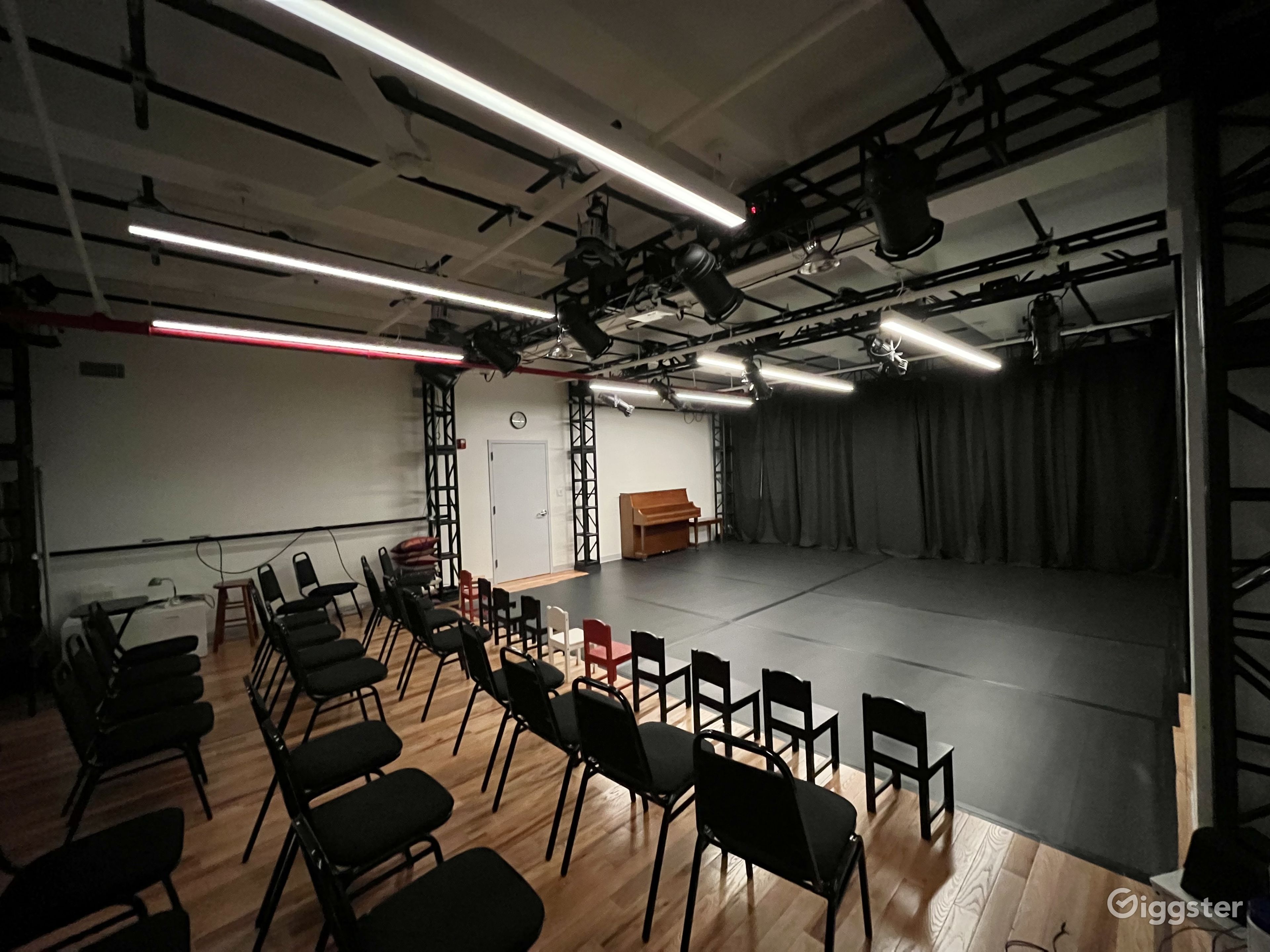 Midtown Flexible Studio Space | Rent this location on Giggster