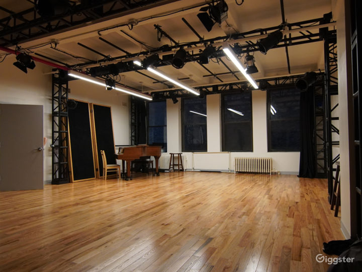Midtown Flexible Studio Space | Rent this location on Giggster