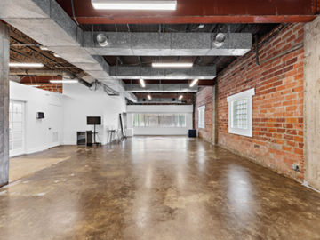 The BEST Empty Studio spaces for rent near me | Giggster