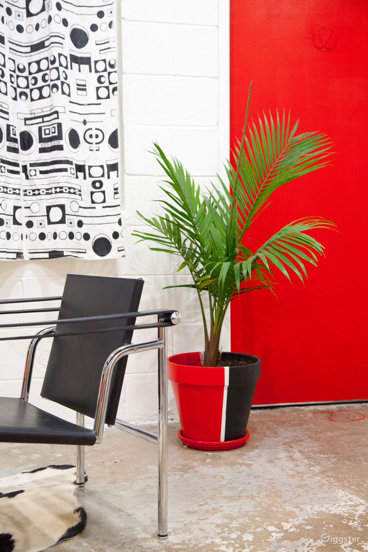 Blank Canvas Studio Space in Atwater Village | Rent this location on ...