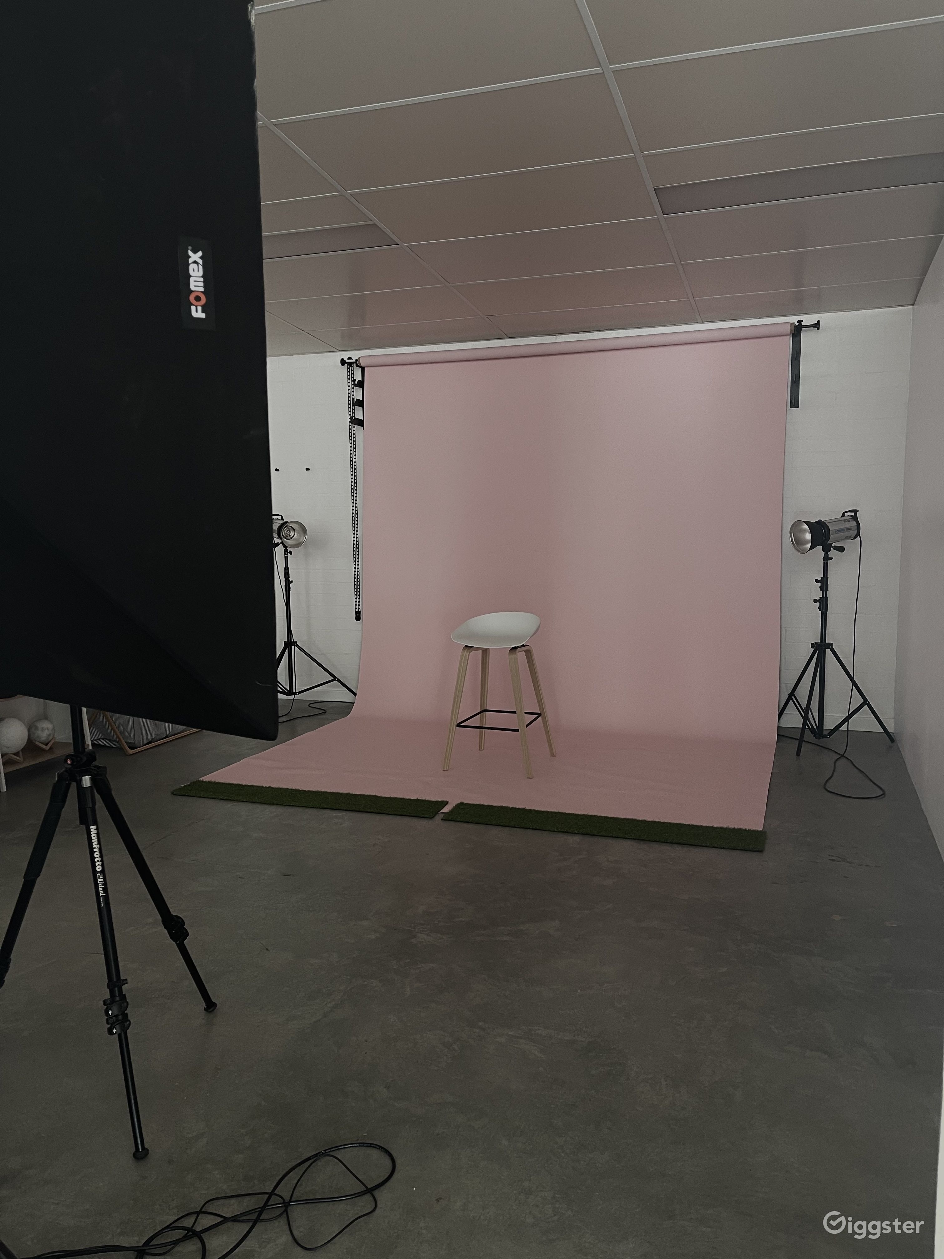 Creator's Loft | Rent this location on Giggster