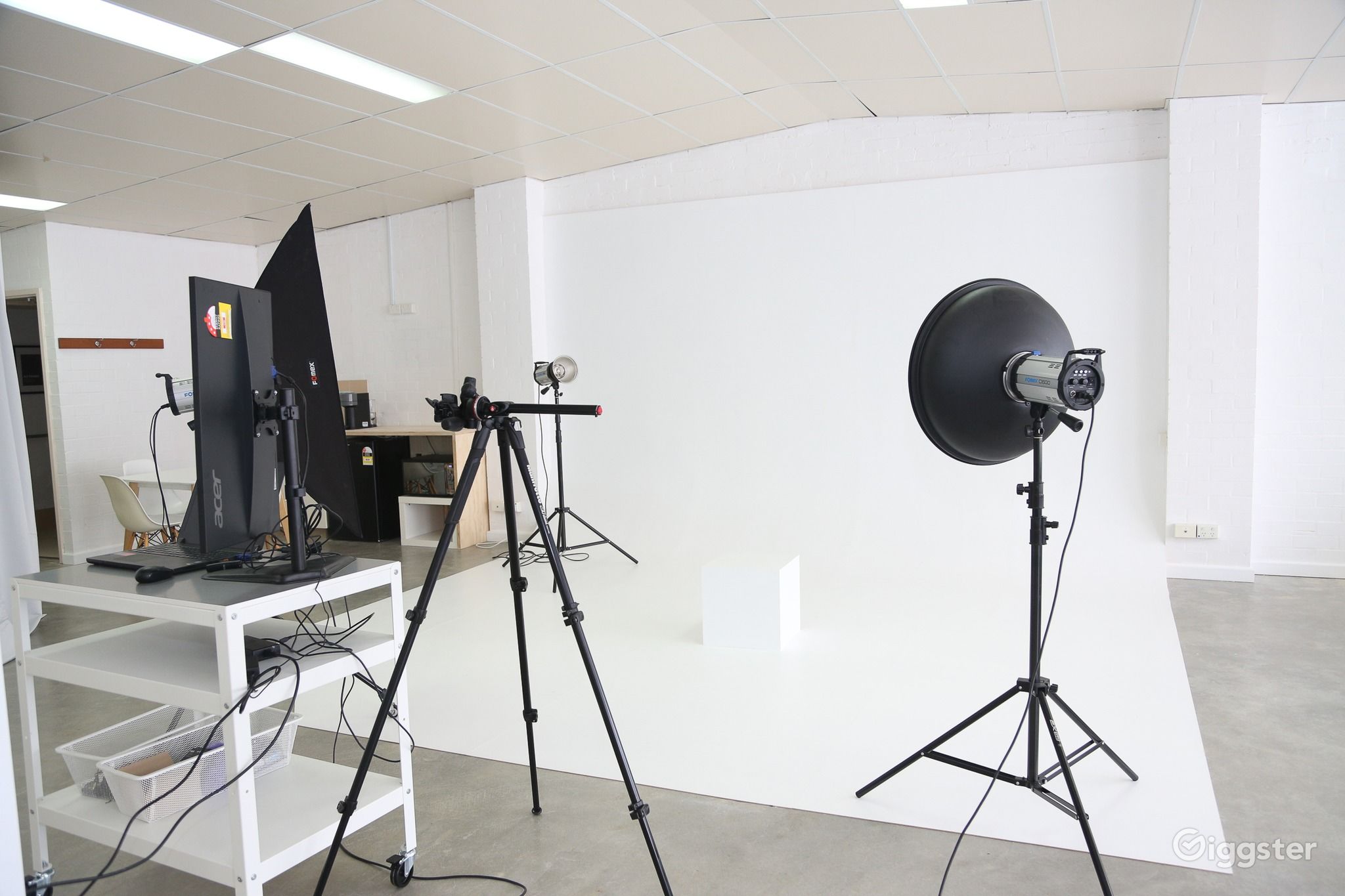 Creator's Loft | Rent this location on Giggster