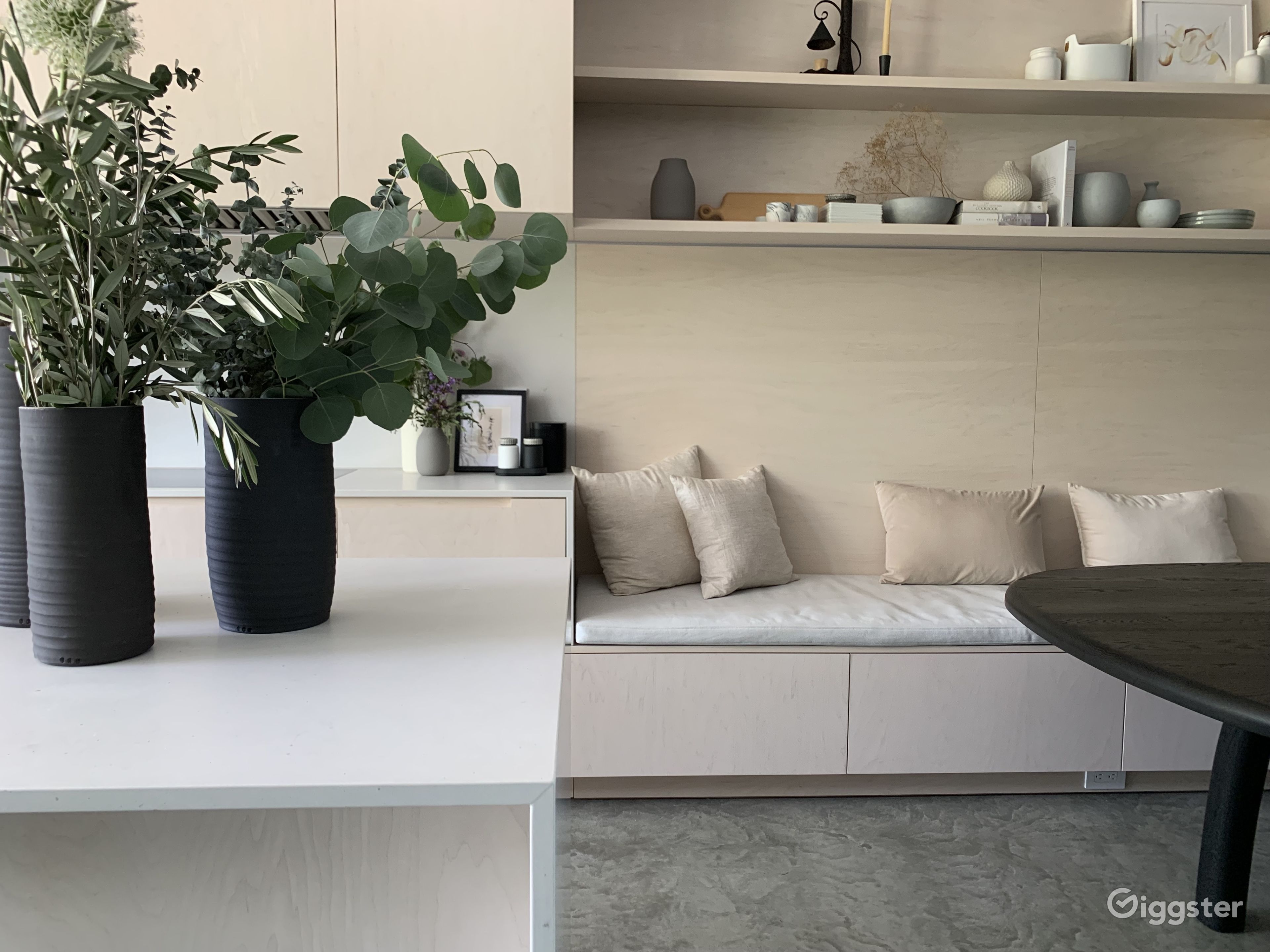 Modern Home With Atrium And Roof Deck | Rent this location on Giggster
