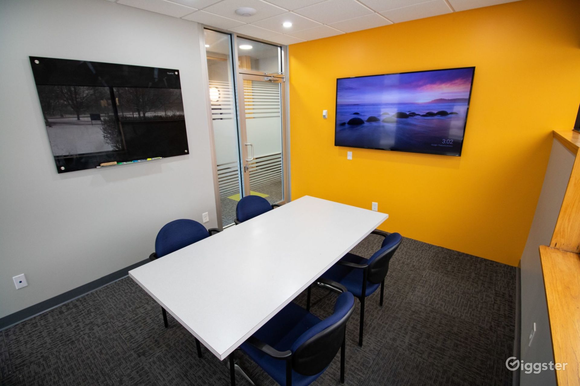 1st Floor Meeting Room | Rent this location on Giggster