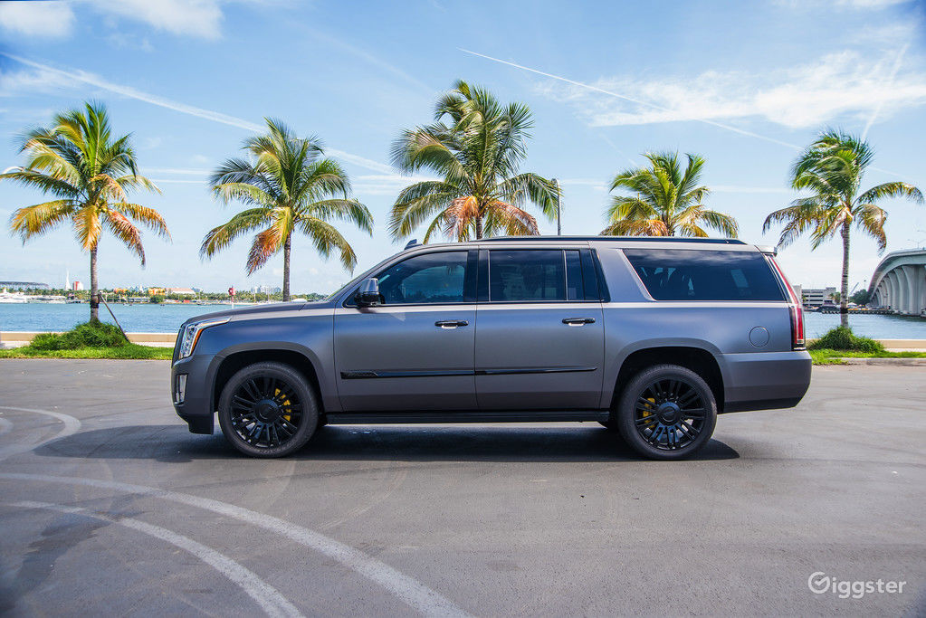 Cadillac Escalade Esv Platinum Custom Wrap Exotic Rent This Location On Giggster