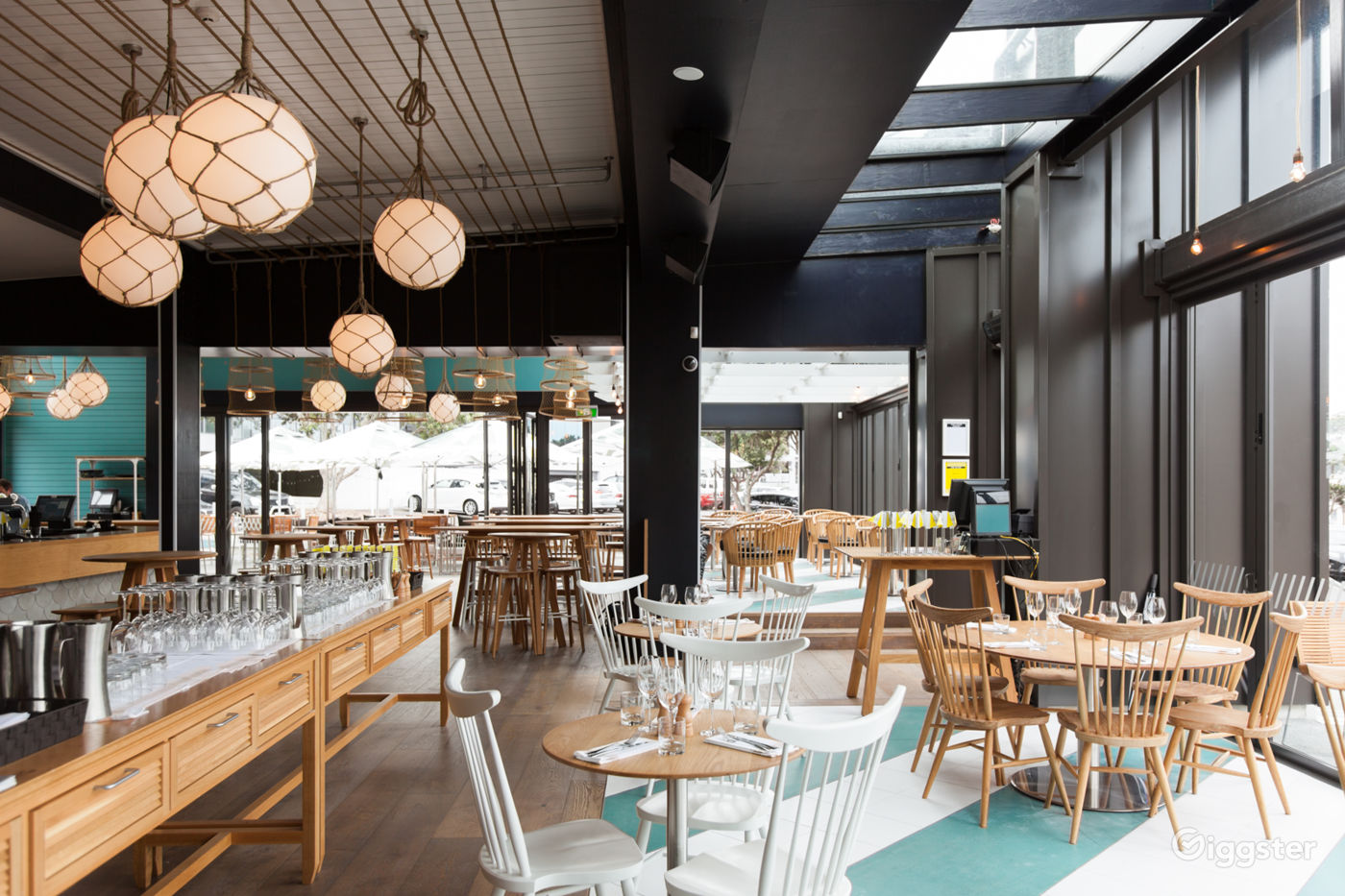 Takapuna Beachfront Bar & Eatery | Rent this location on Giggster