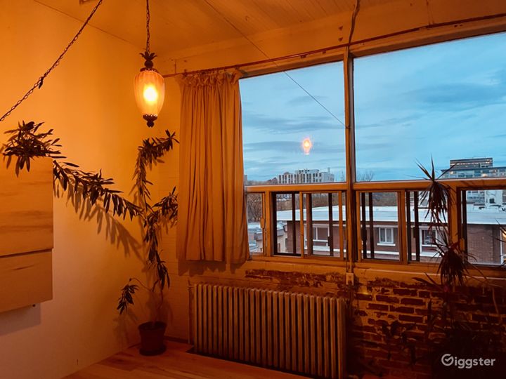 Gorgeous Calm Artist Loft Rent This Location On Giggster