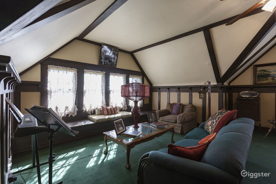 Boyle-Barmore House | Rent this location on Giggster
