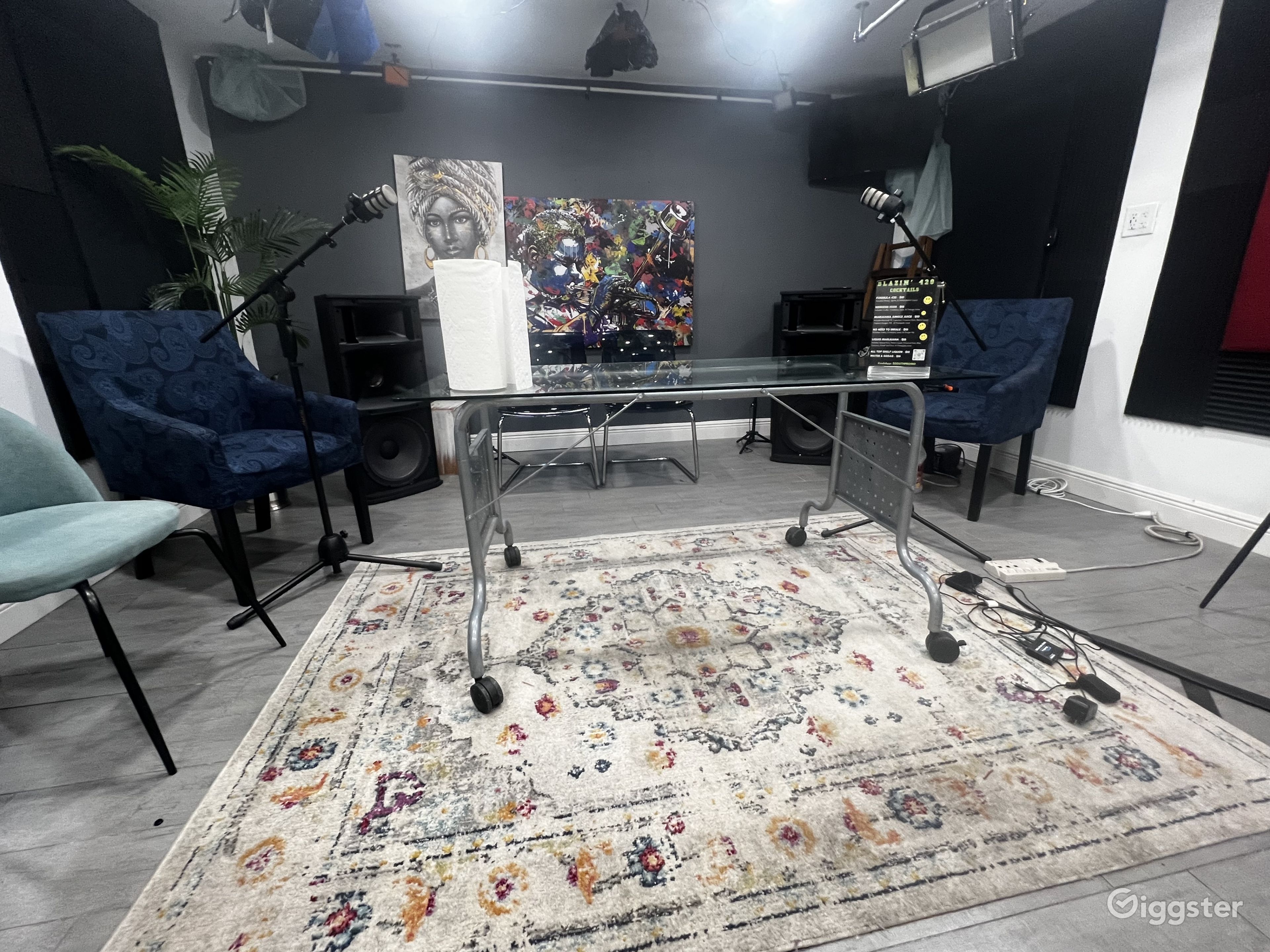 Podcast Heaven Studio | Rent this location on Giggster