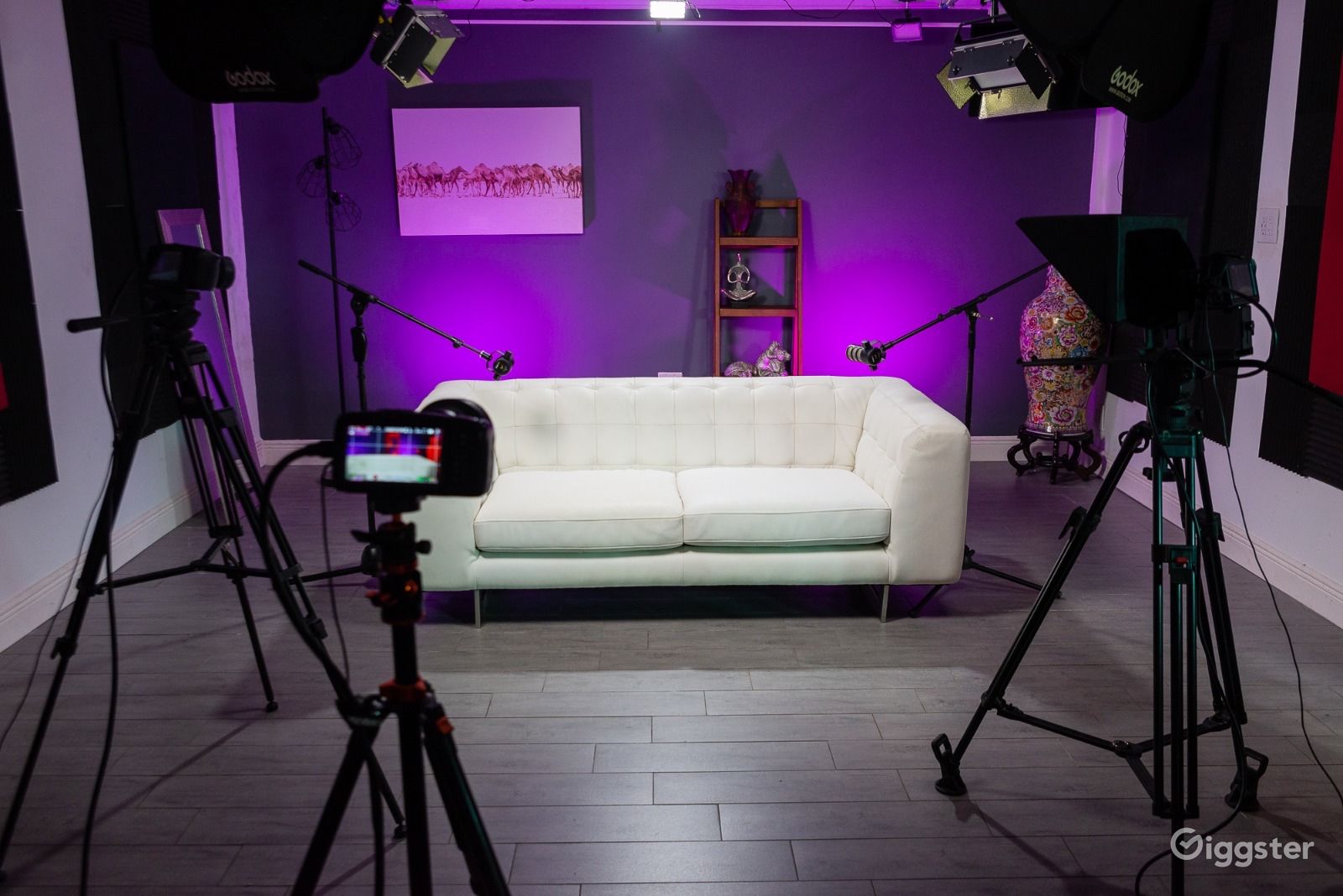 Podcast Heaven Studio | Rent this location on Giggster