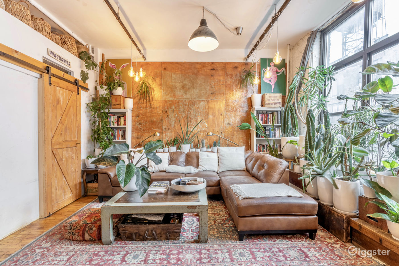 Bushwick Warehouse Loft with Huge Windows | Rent this location on Giggster