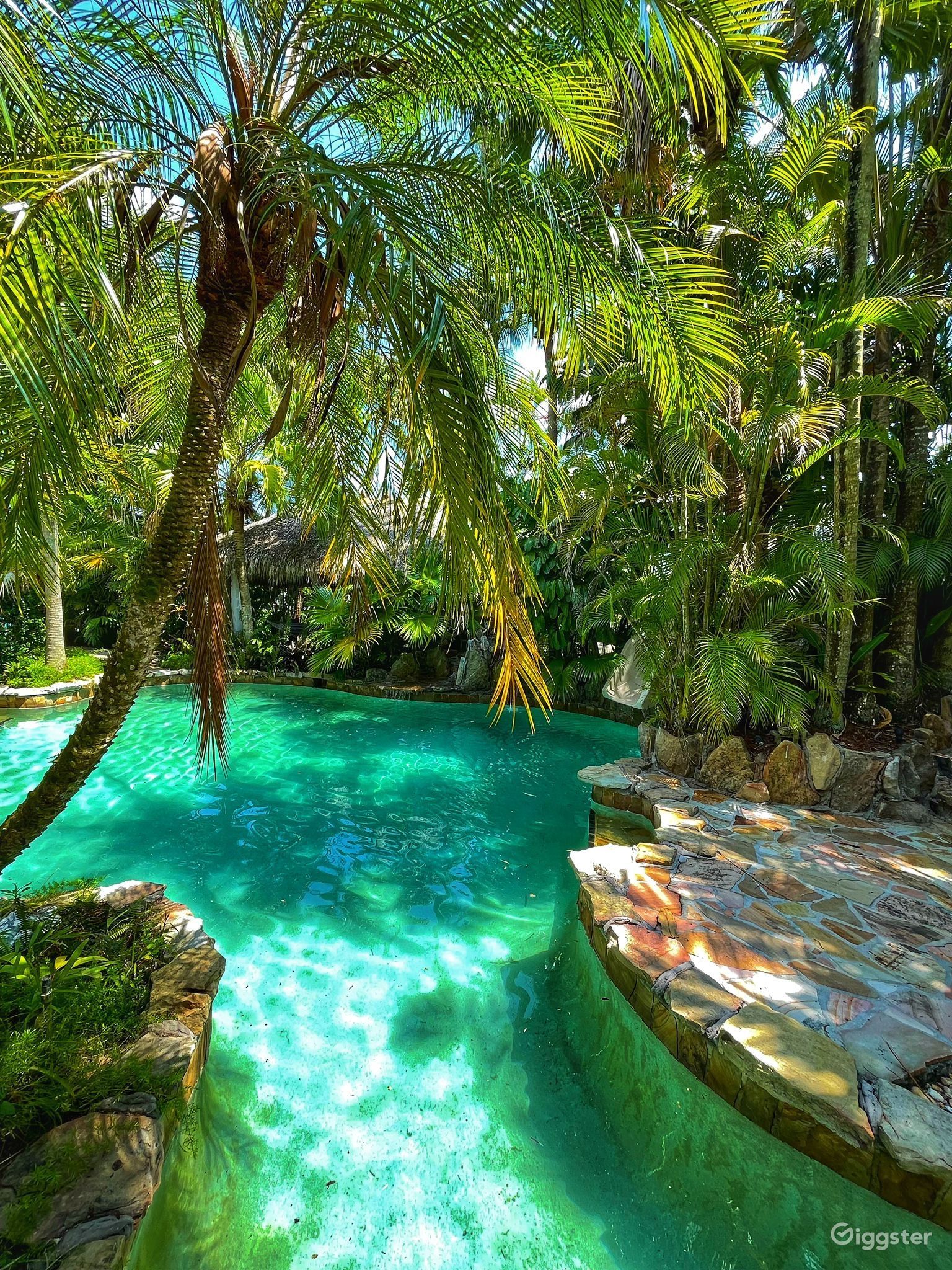 Secret Oasis Davie | Rent this location on Giggster
