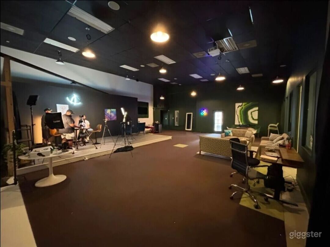 Next-Level Content Studio for Podcasts & Reels | Rent this location on ...