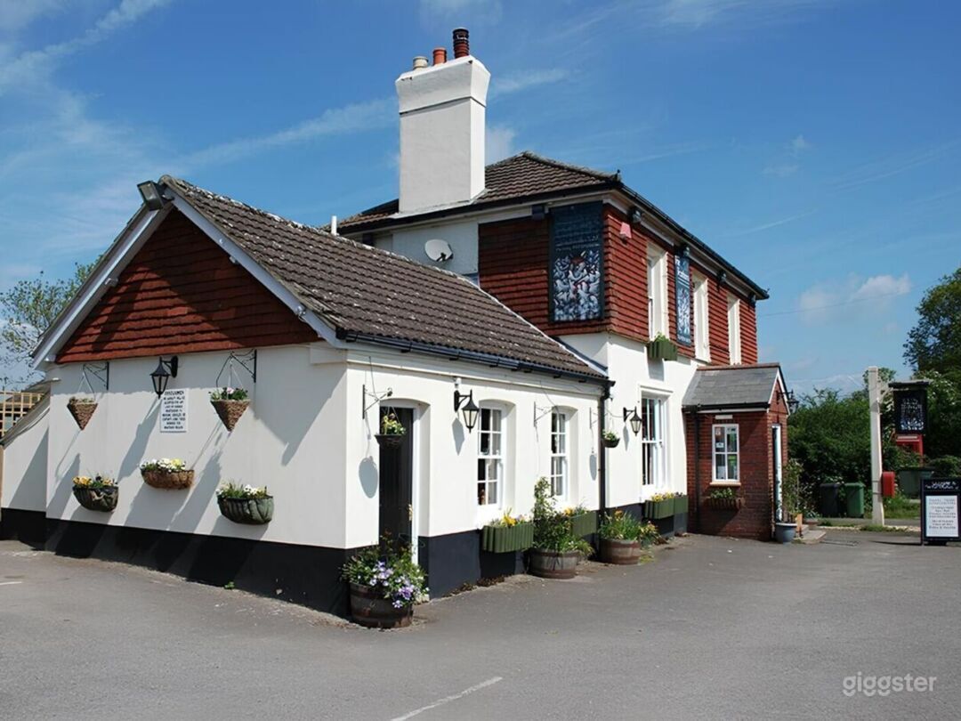 Classic Countryside Pub with Dining Spaces | Rent this location on Giggster