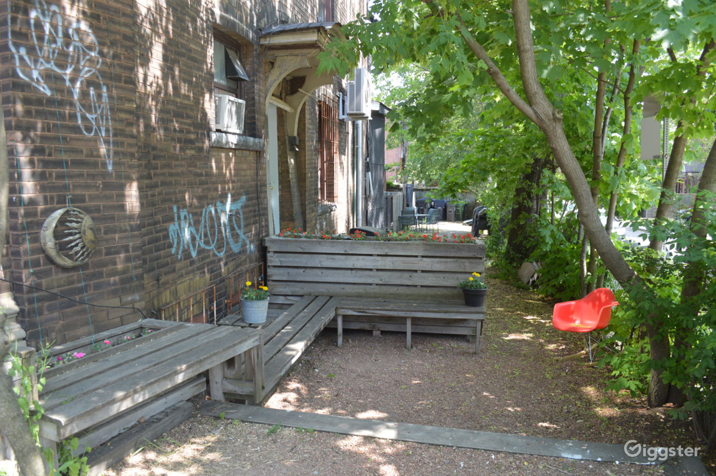 Open Concept Character Filled Street Level Space Rent This Location