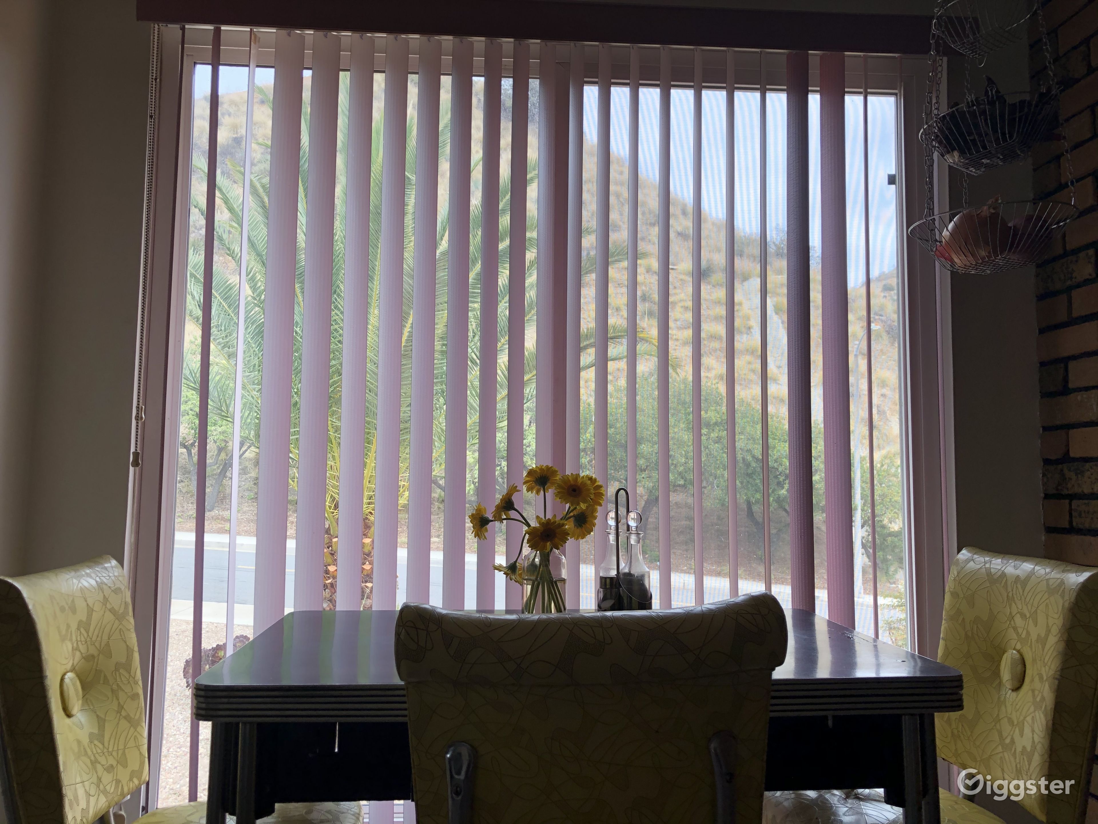 Vintage authentic Mid Century Boogie Nights House. Breathtaking views ...