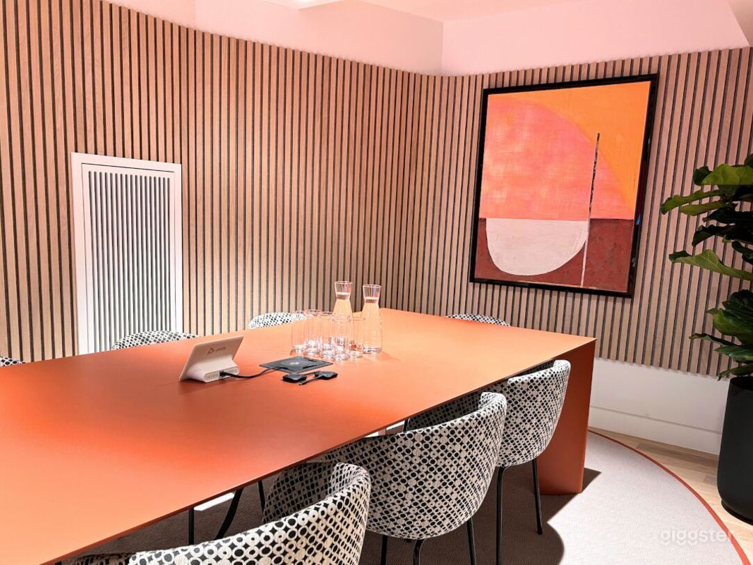 Modern Boardroom for up to 8 | Rent this location on Giggster