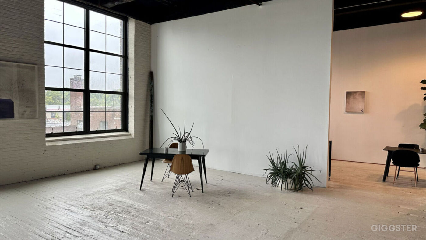 Sunlit Waterfront Red Hook Loft, 8,000 sq ft | Rent this location on ...