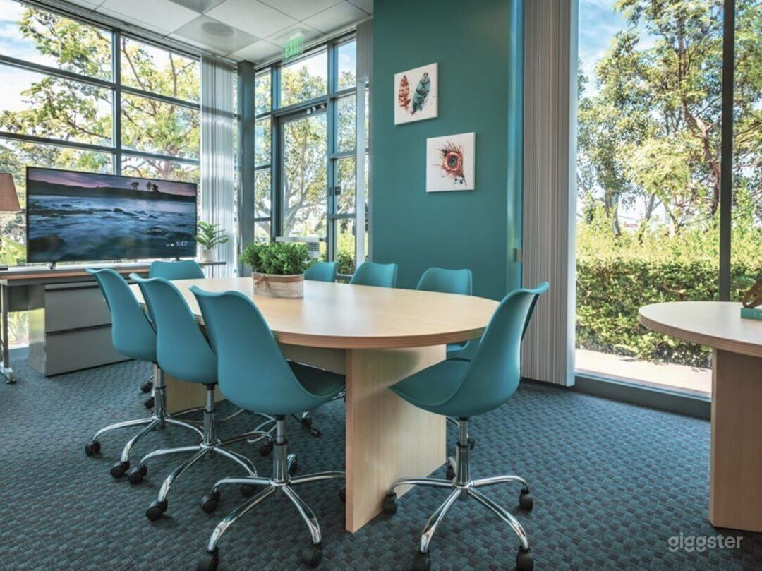 Medium Boardroom | Rent this location on Giggster