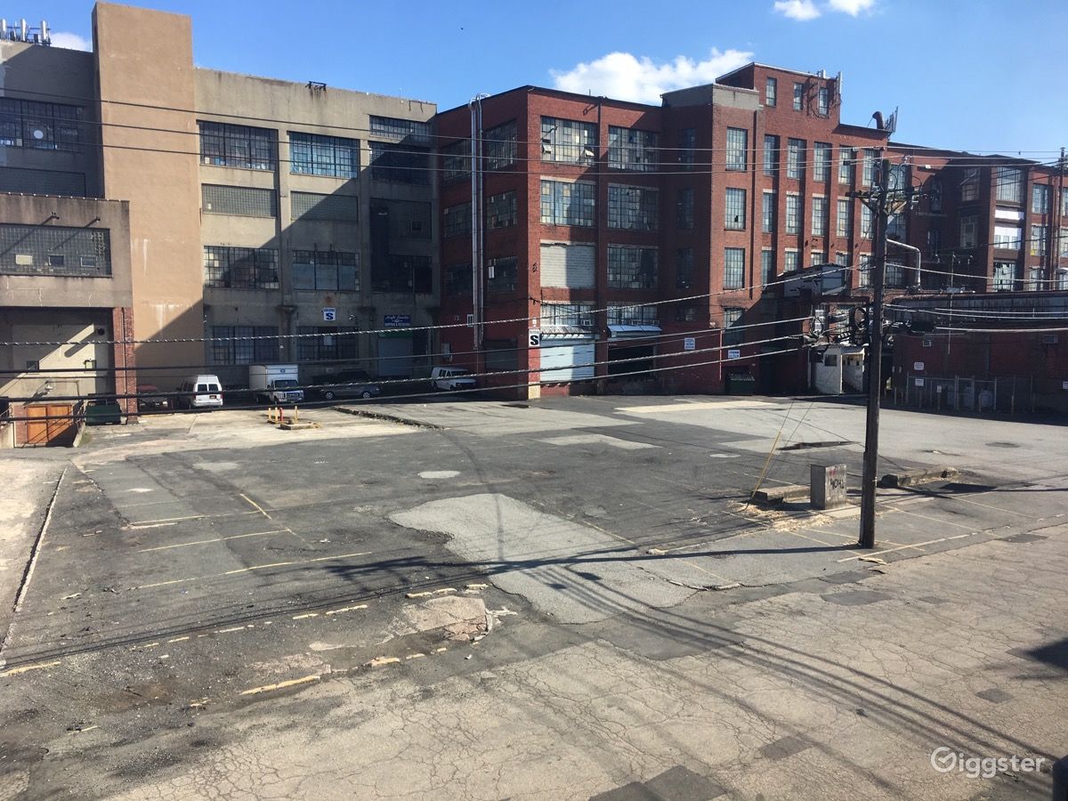 Awesome Industrial Rooftop & Exteriors | Rent this location on Giggster