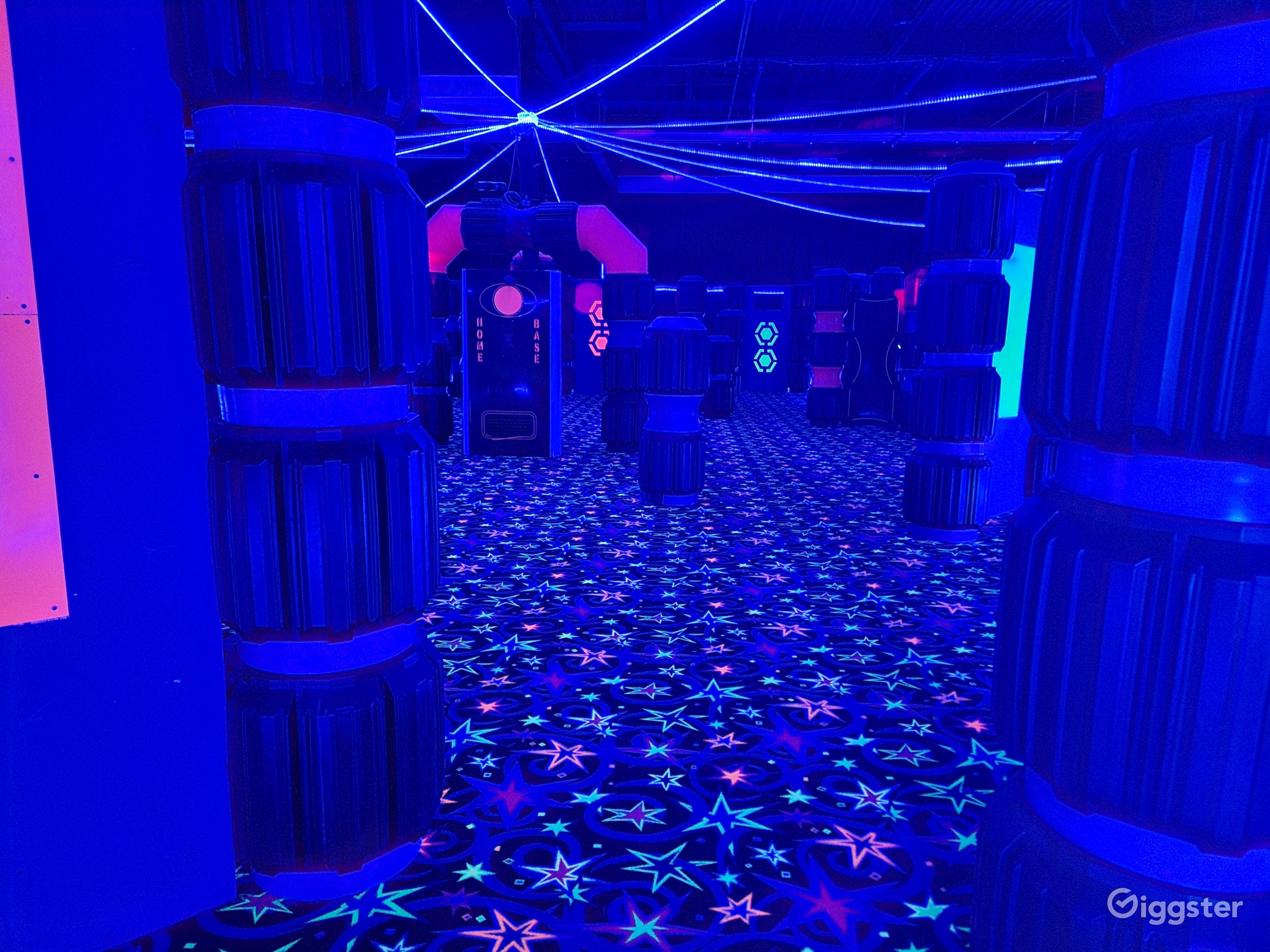 Glow-in-the-dark Laser Tag Arena | Rent this location on Giggster