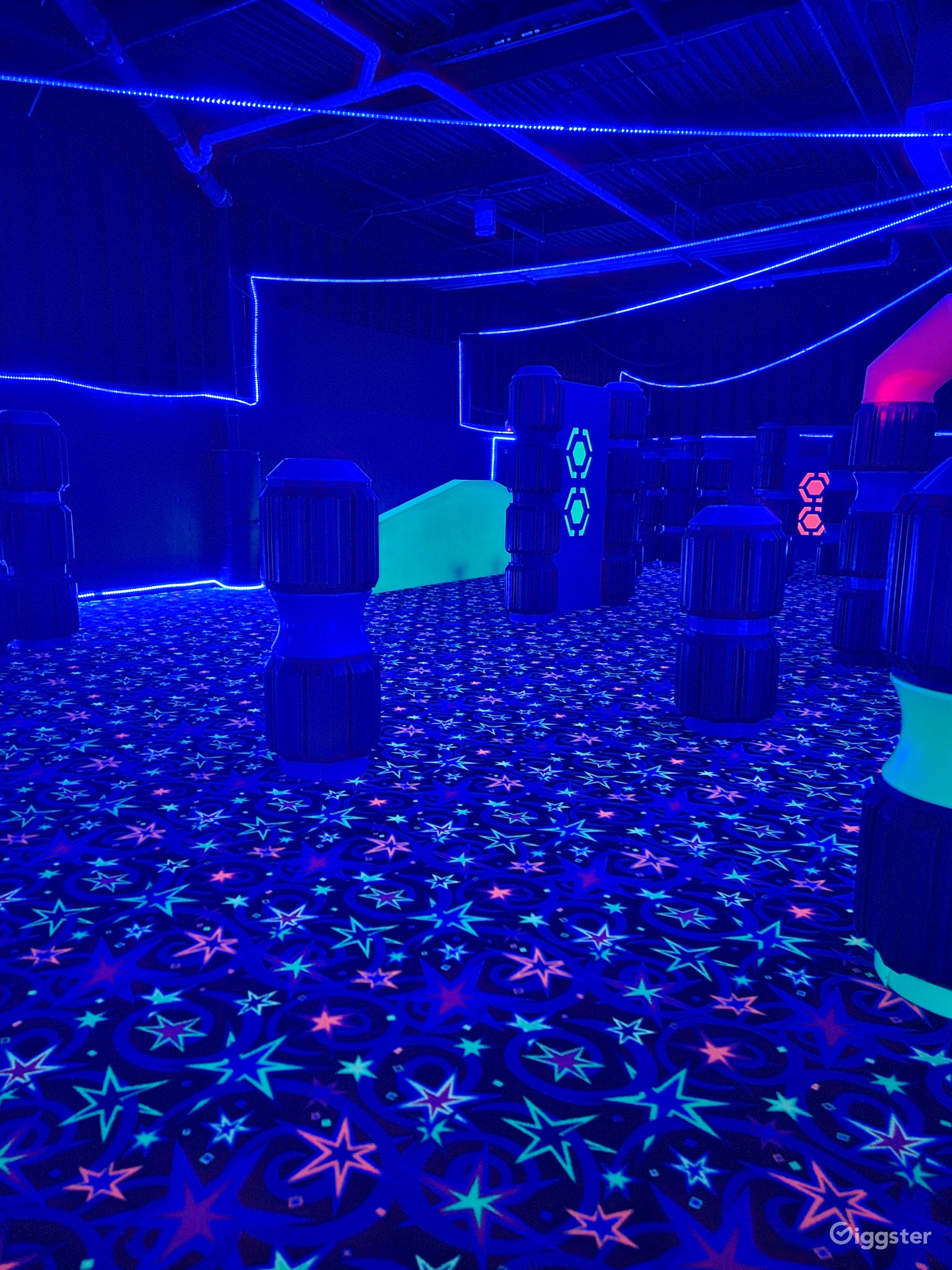 Glow-in-the-dark Laser Tag Arena | Rent this location on Giggster