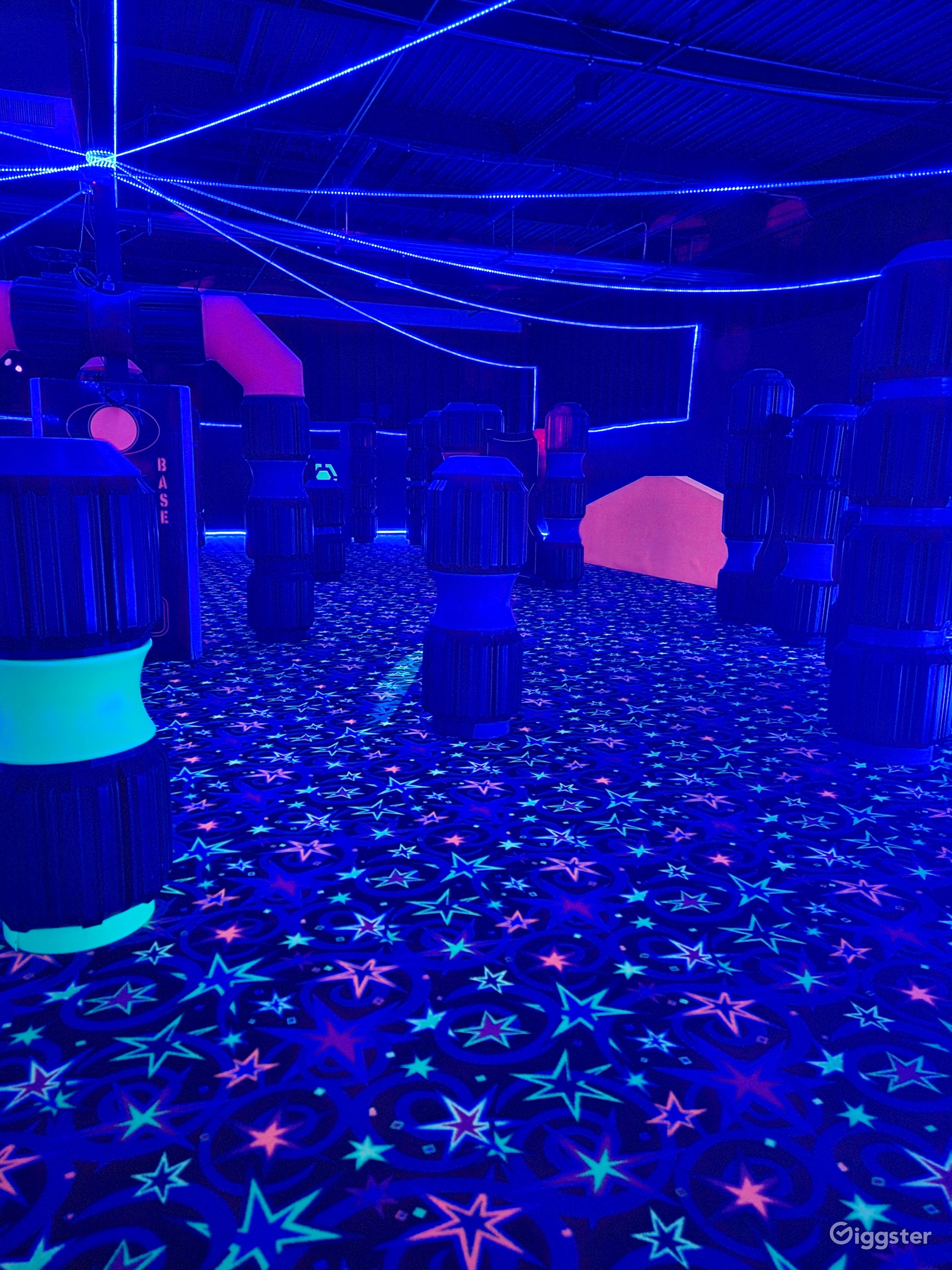 Glow-in-the-dark Laser Tag Arena | Rent this location on Giggster