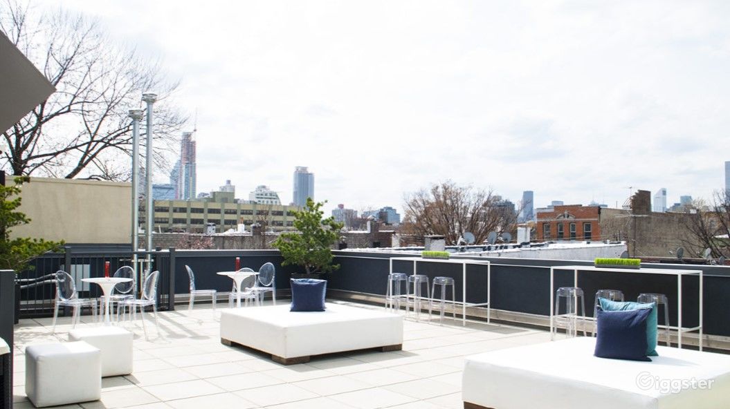 The Rooftop Deck Event Space in Queens | Rent this location on Giggster