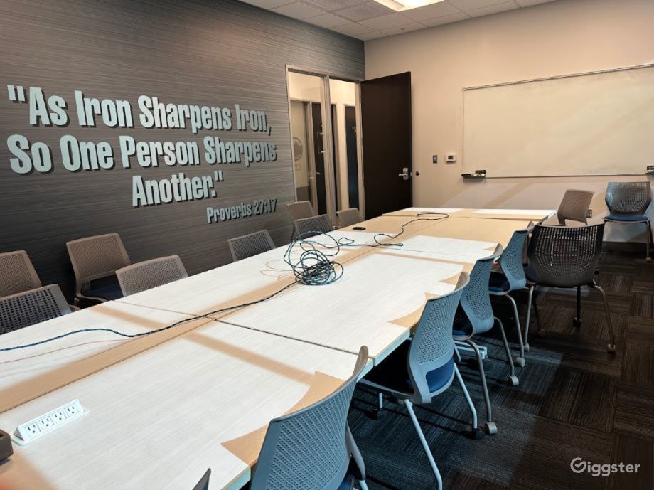 Mastermind Conference room in Arizona | Rent this location on Giggster