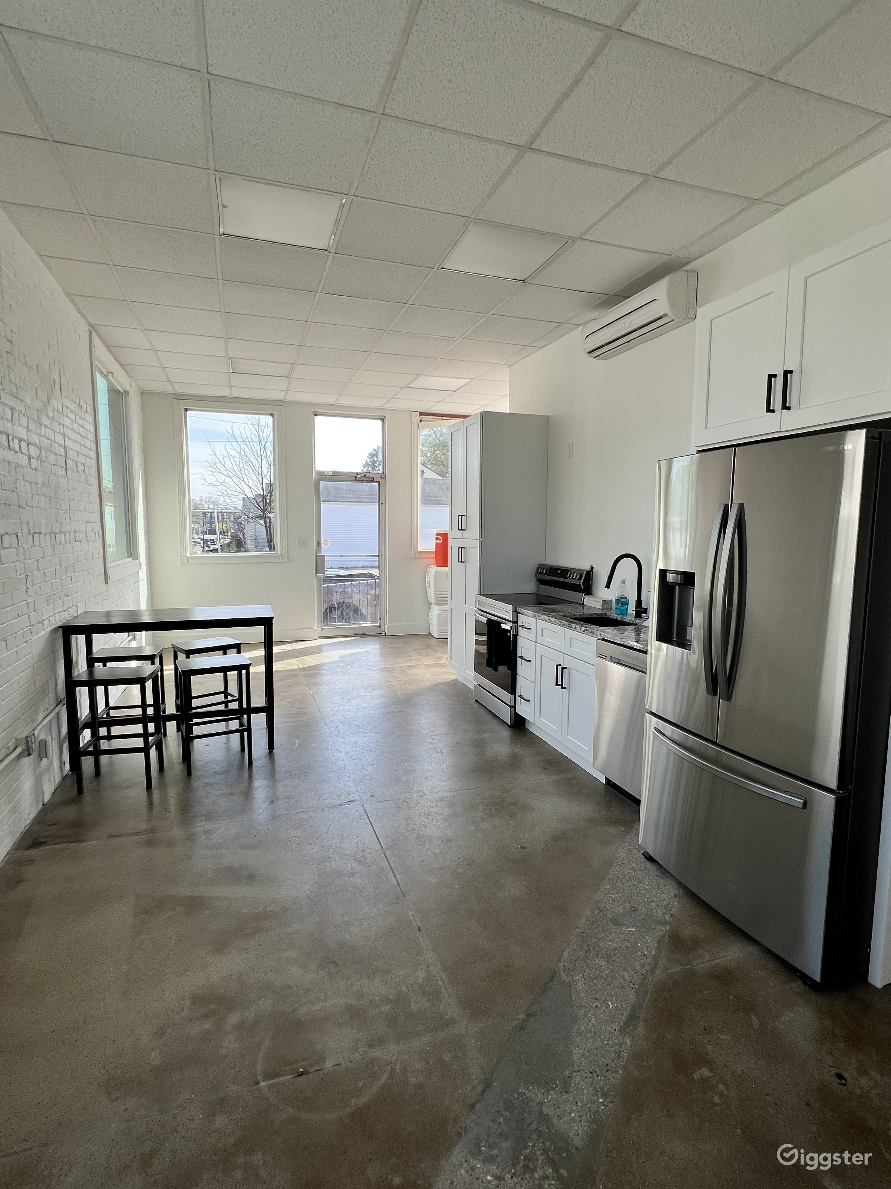 Industrial Building Event Space | Rent this location on Giggster