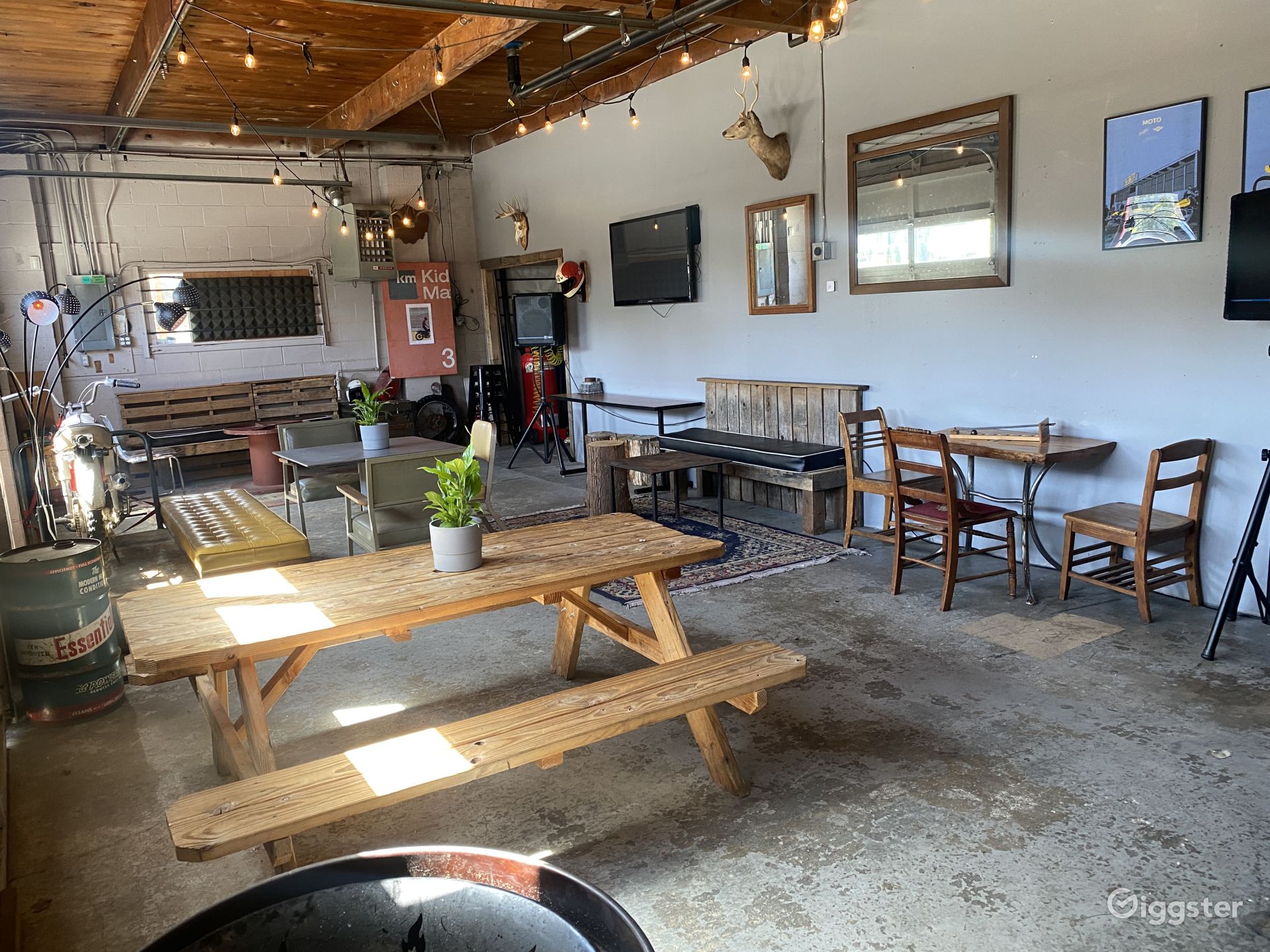 The BEST 10 Garage Loft spaces for rent near me | Giggster