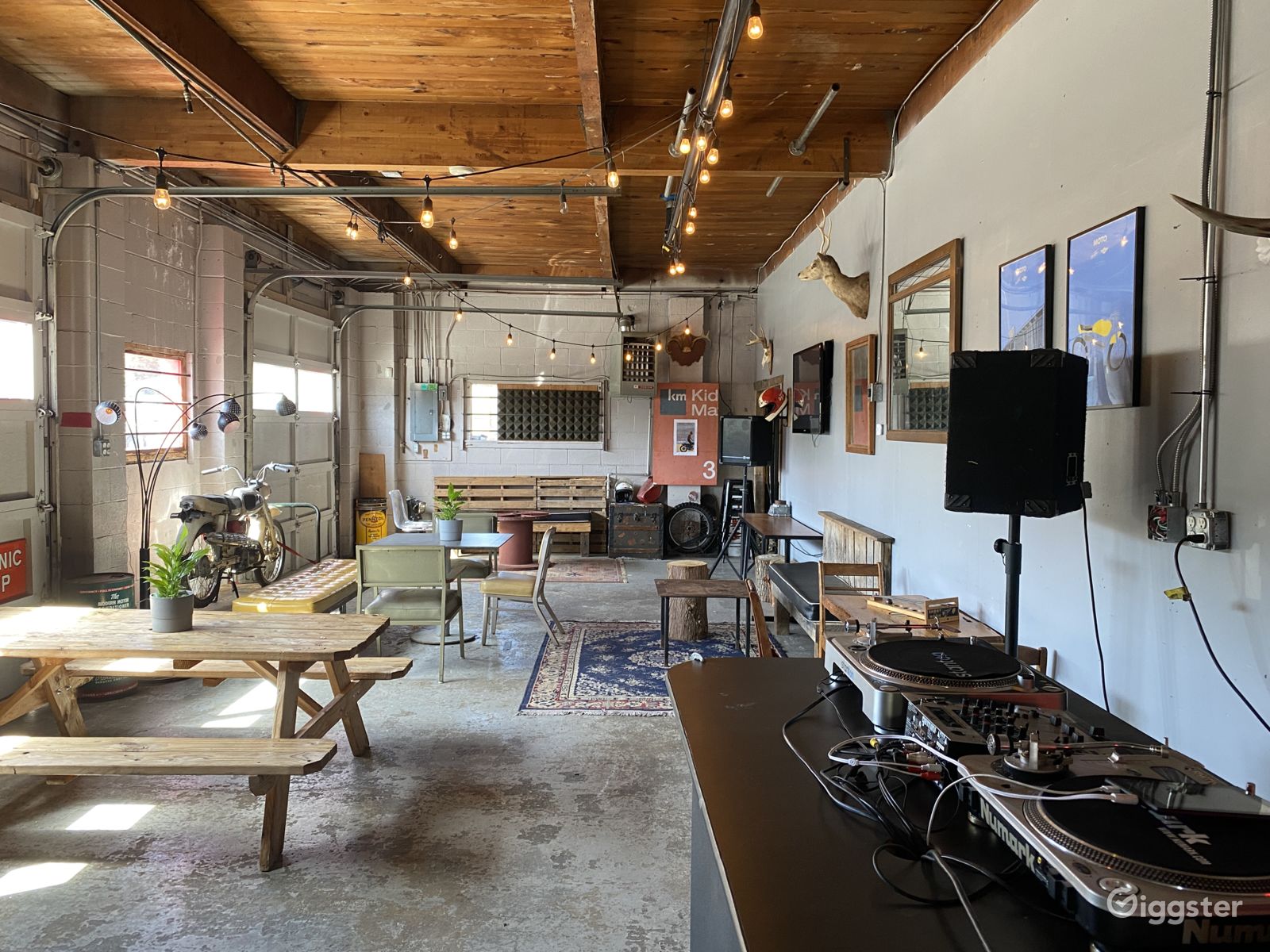 The BEST 10 Garage Loft spaces for rent near me | Giggster