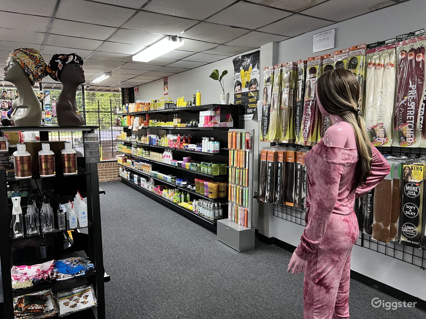 The Perfect store | Rent this location on Giggster