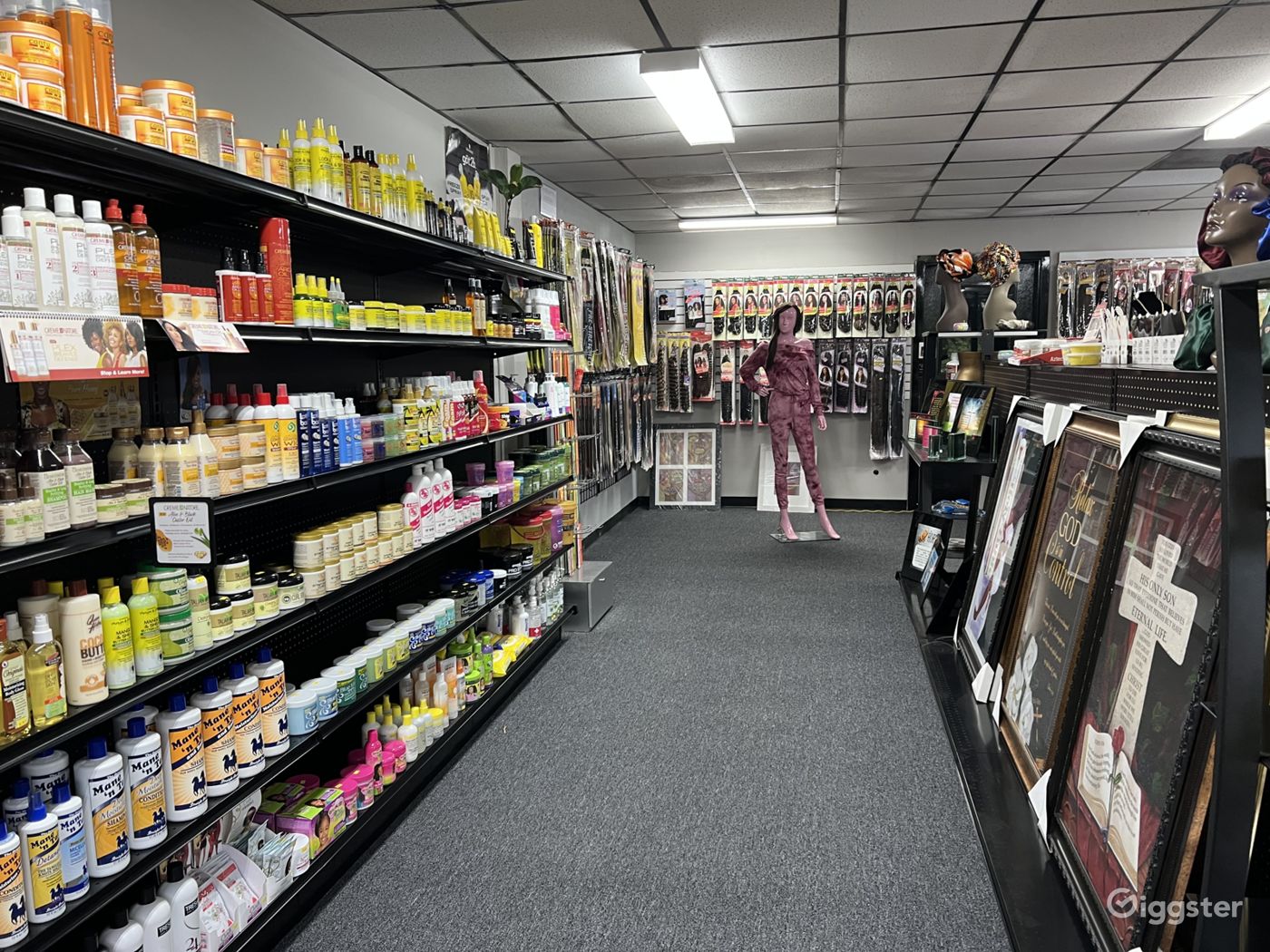 The Perfect store | Rent this location on Giggster