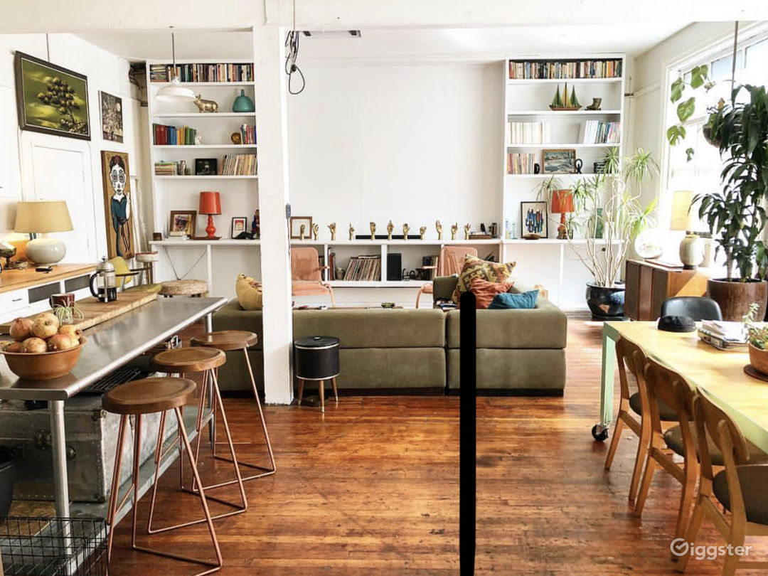 Spacious Artist Loft in DTLA | Rent this location on Giggster