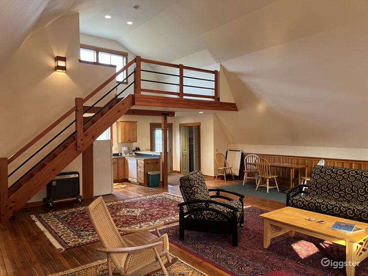15 Acre Farm, Barn, Loft Apartment in Bellingham | Rent this location ...