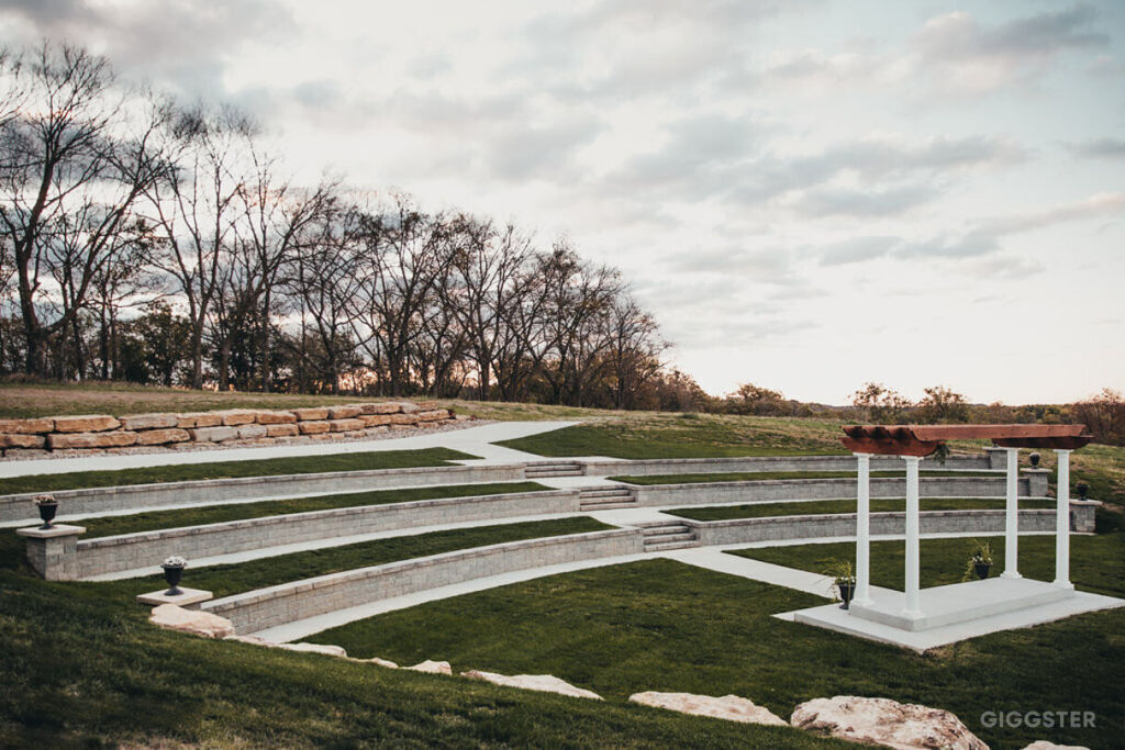 Event Barn With Outdoor Amphitheater | Rent this location on Giggster
