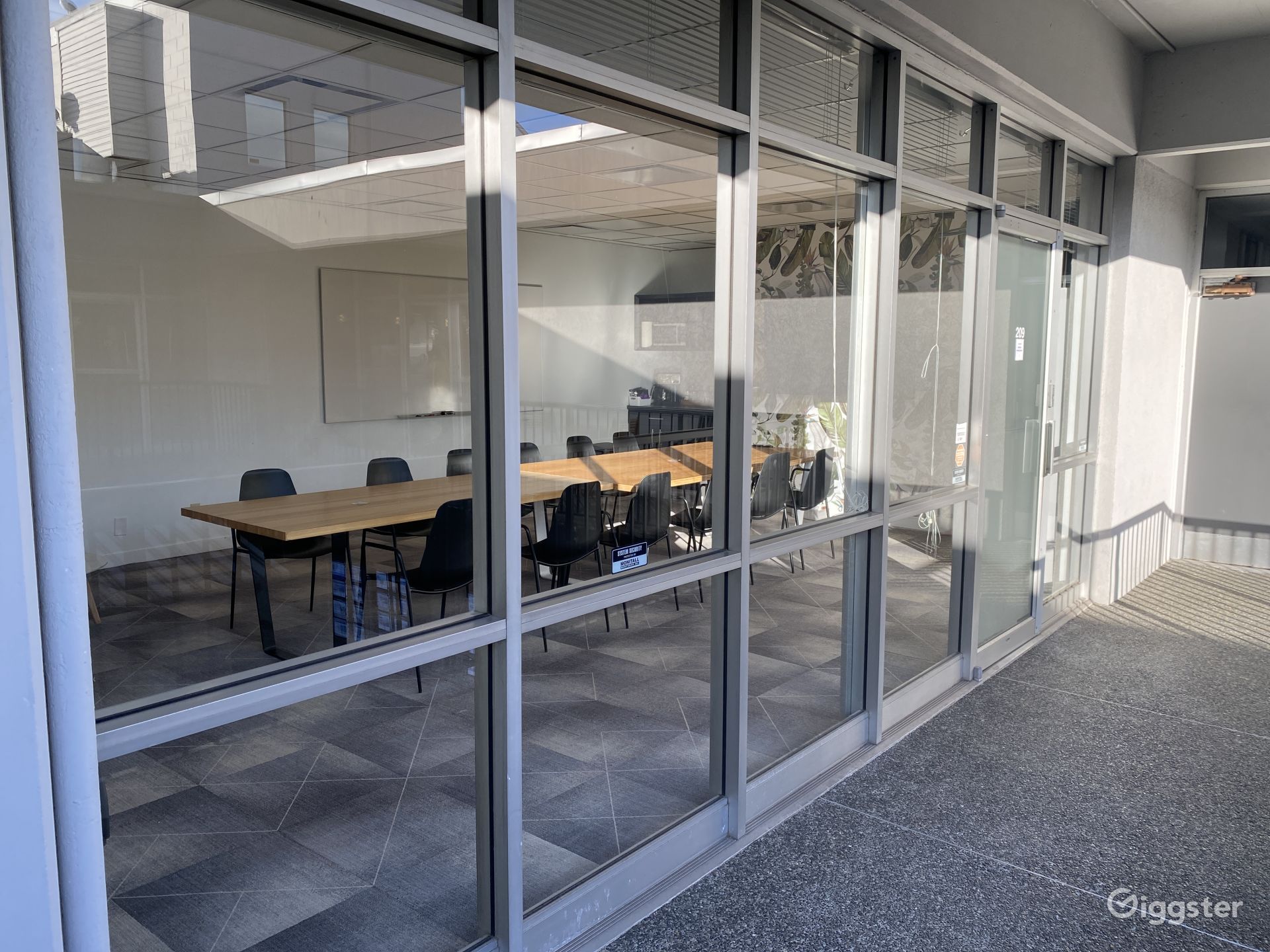 The BEST 10 Interview venues to rent near me | Giggster