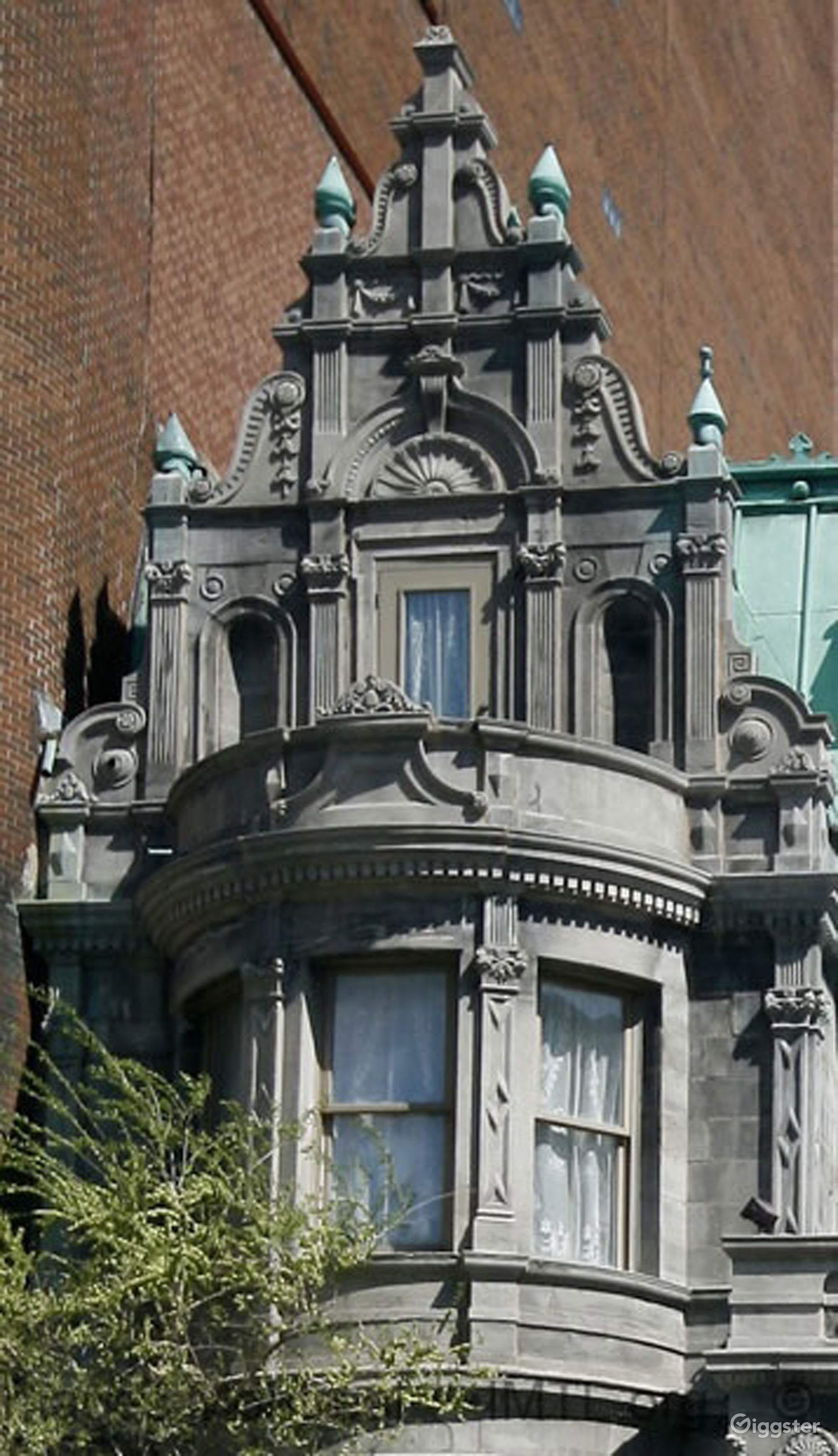 Historic Castle in the heart of Montreal | Rent this location on Giggster