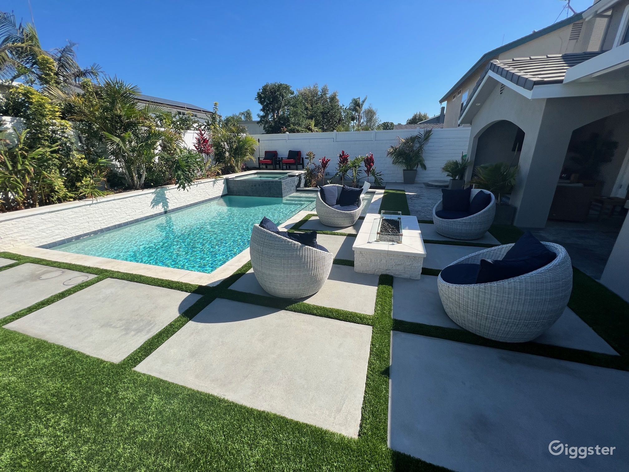 Stunning Backyard location in Huntington Beach | Rent this location on ...
