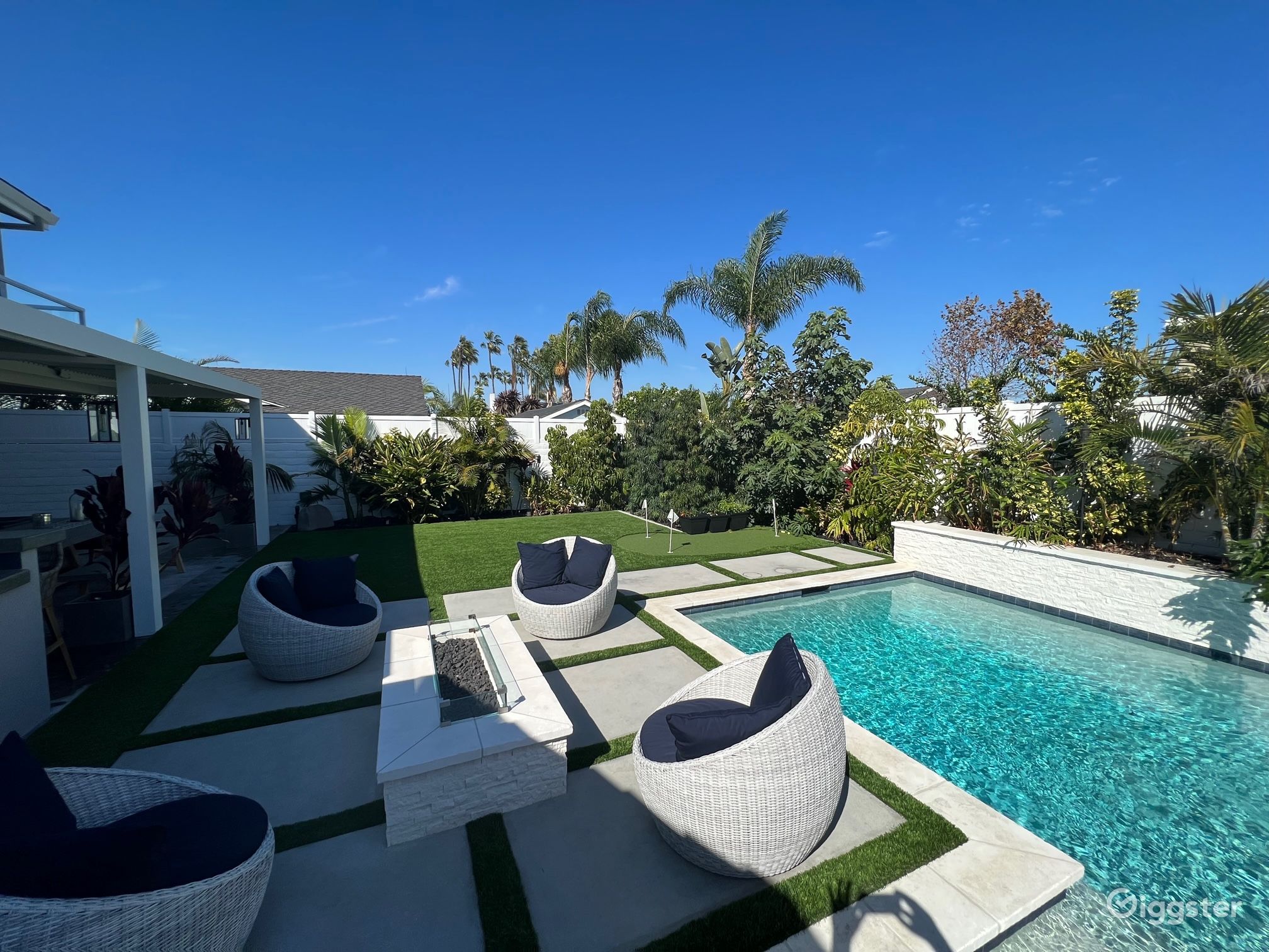 Stunning Backyard location in Huntington Beach | Rent this location on ...