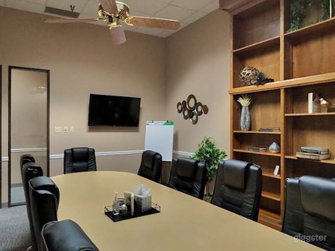 Traditional Conference Meeting Room/ Hub | Rent this location on Giggster