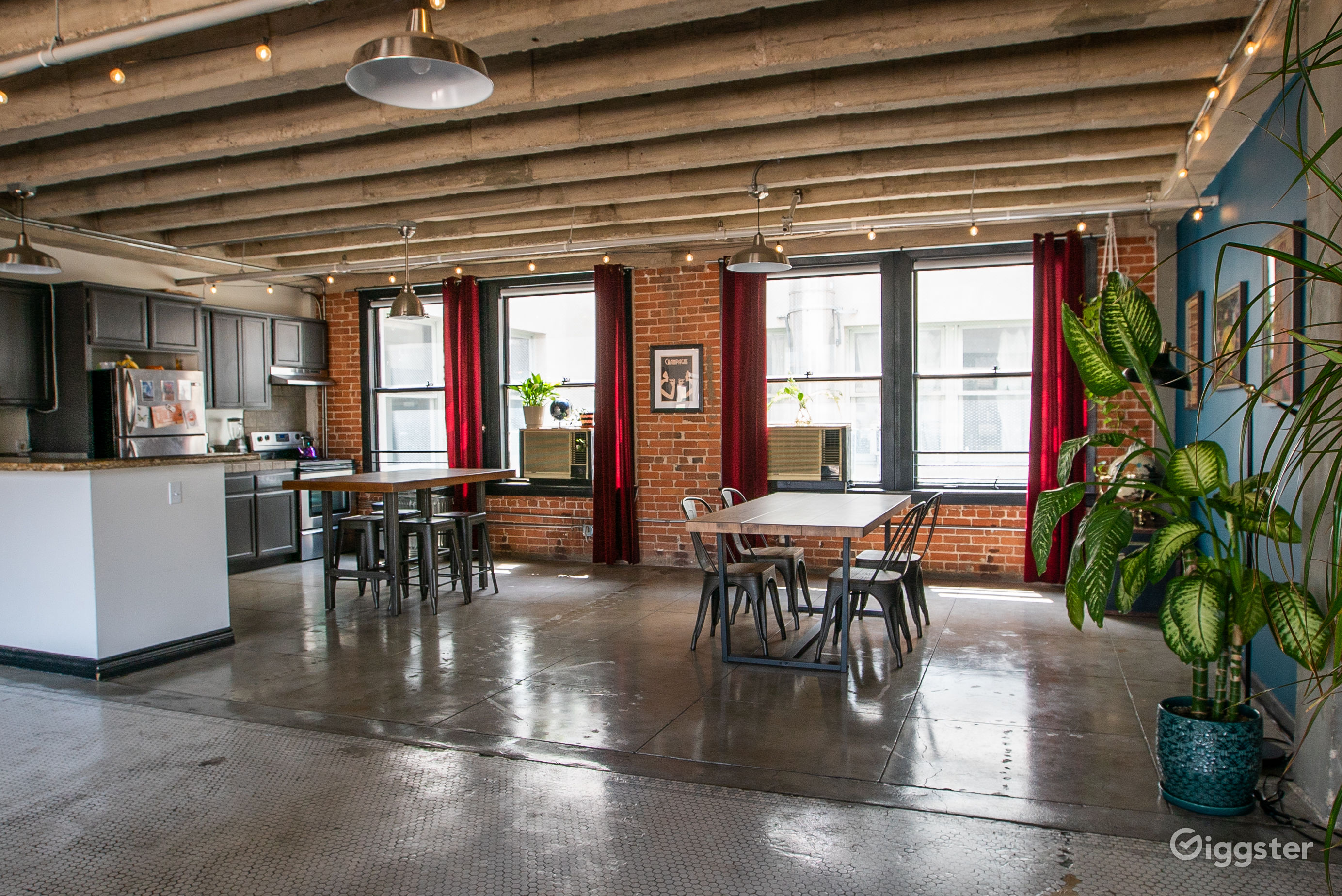 DTLA Library Loft with Skyline View | Rent this location on Giggster