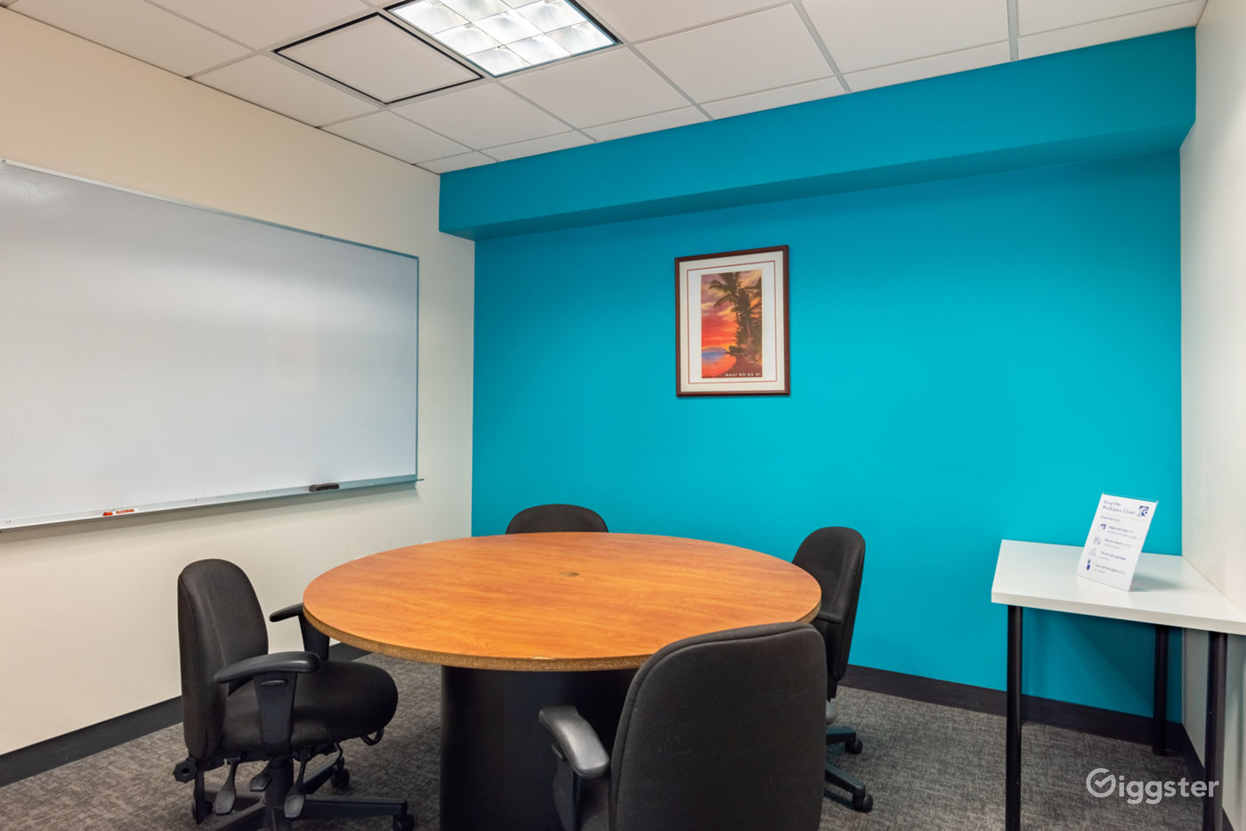 Maui: Private Meeting Room for Small Groups | Rent this location on ...