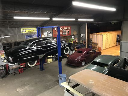 Vintage Car Restoration Shop | Rent this location on Giggster